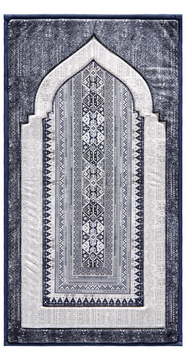 Arabian Arch Premium Prayer Mat | Urban Rugs